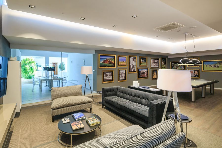 Spikes Restaurant – Vale do Lobo – Family & History